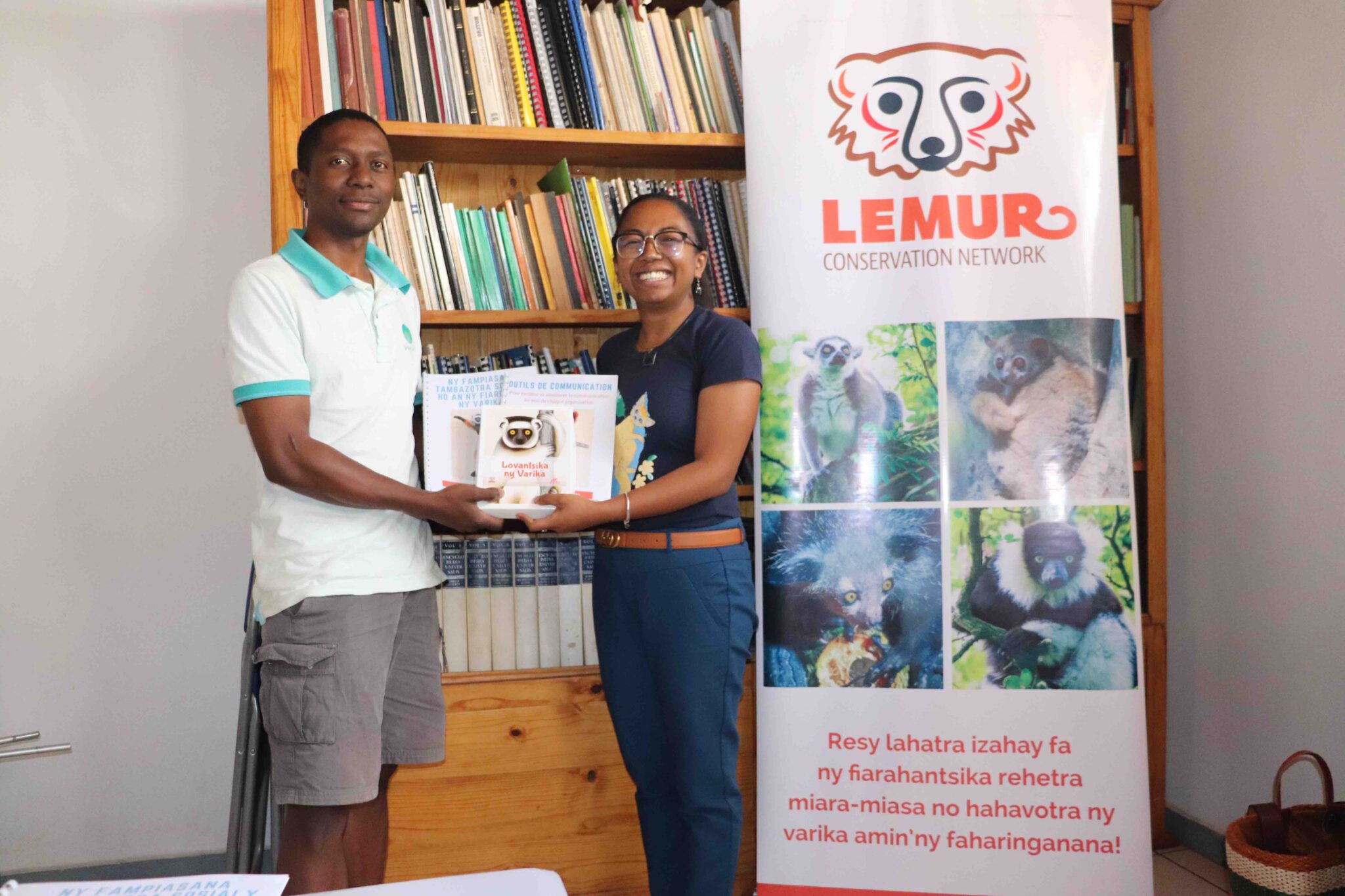 LCN manohana ny fanabeazana sy fanentanana momban'ny varika - Lemur ...